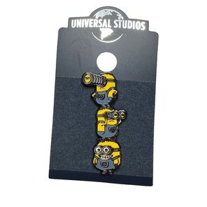 Universal | Other | Universal Studios Despicable Me Minion Stacked Pin ...